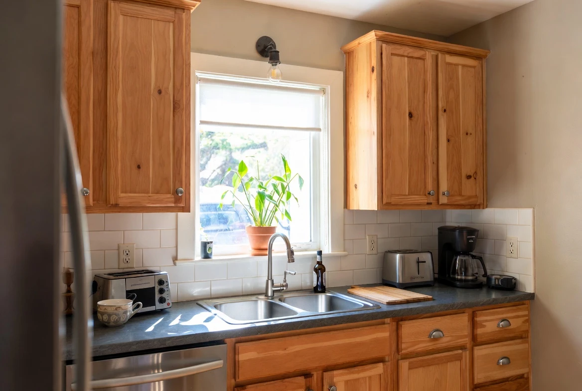 20 Kitchen Decor Ideas That Make Your Kitchen Feel Better